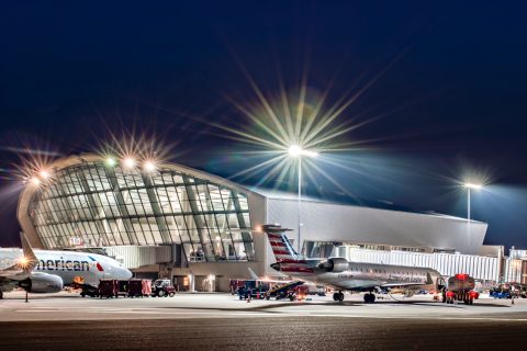 Mammoth Yosemite Airport - Mammoth Lakes, California - Aviation View ...
